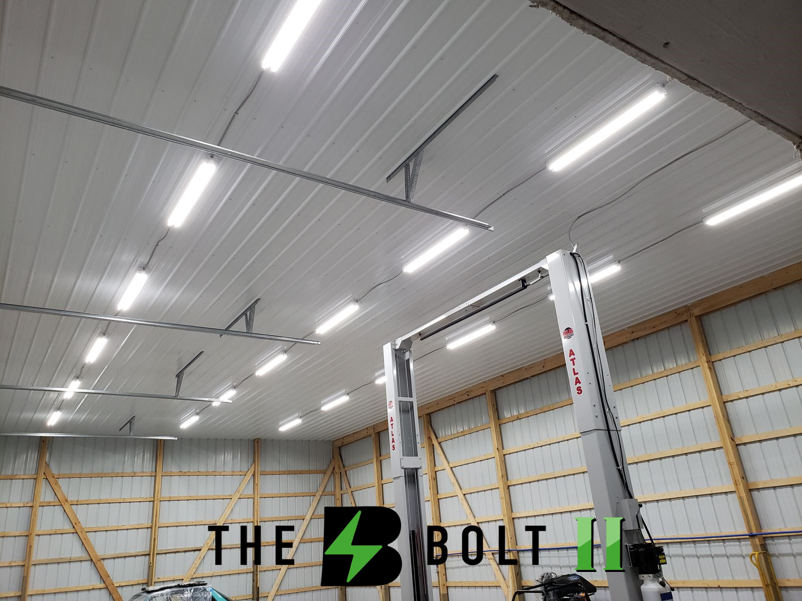 4 Foot 2 Lamp Shop Light with Emergency Battery Backup Made in the USA ...