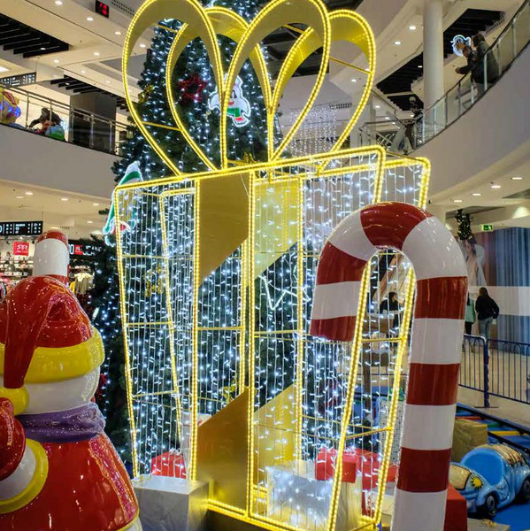 13ft 250w Giant 3D LED Present – PrimeLights